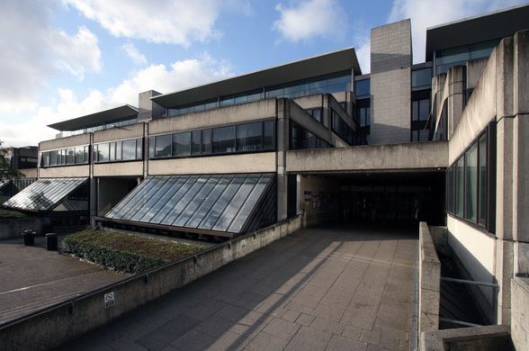 Douglas Hyde Gallery - Trinity Disability Service | Trinity College Dublin