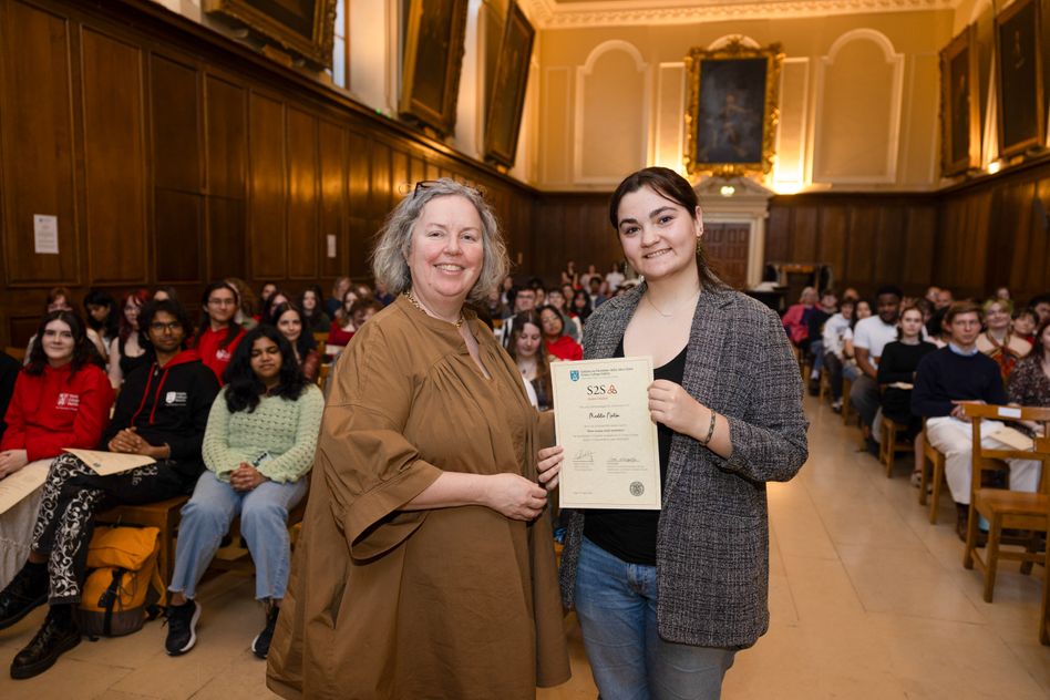 Email related Awards - S2S (Student 2 Student) | Trinity College Dublin